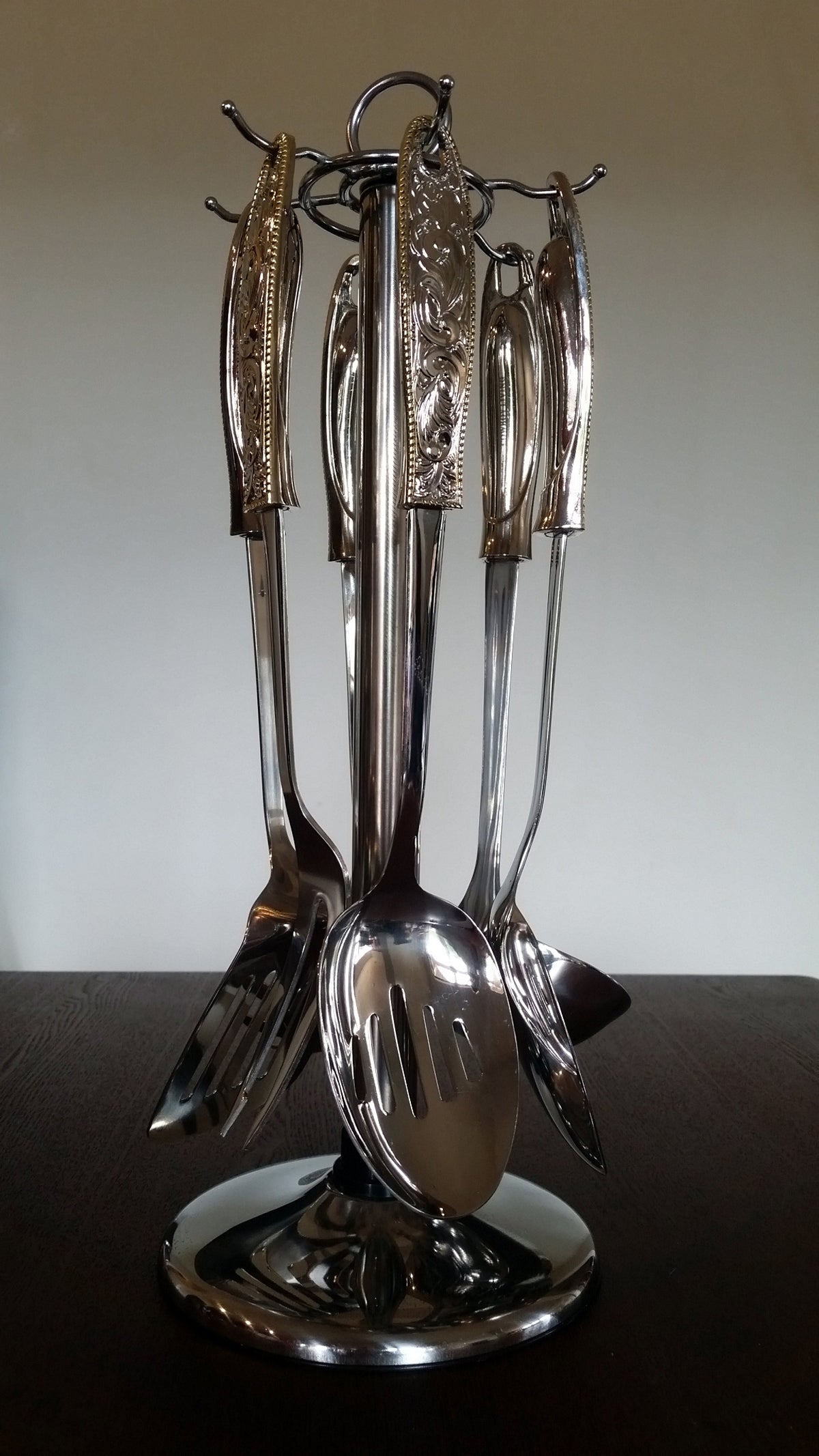 Western Buckle Six Piece Serving Tool Set w/Rack – Cowboy Living Store